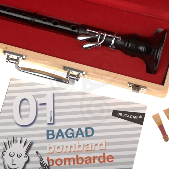 La bombarde est un instrument de musique bretonne